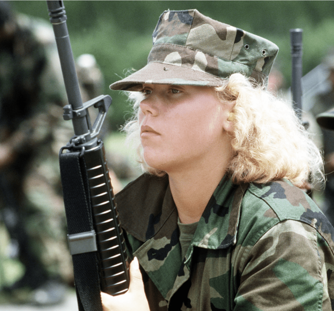 Pentagon Eliminates Lower Fitness Standards for Women in Combat Roles ...